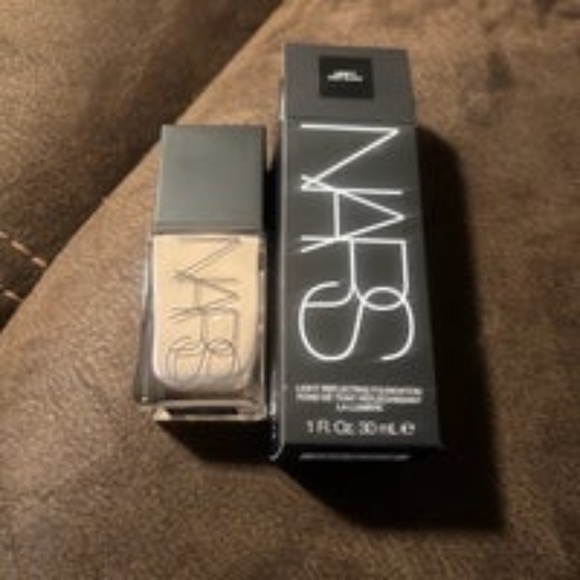 NARS | Makeup | Nars Light Reflecting Foundation Light 2 Mont Blanc | Poshmark